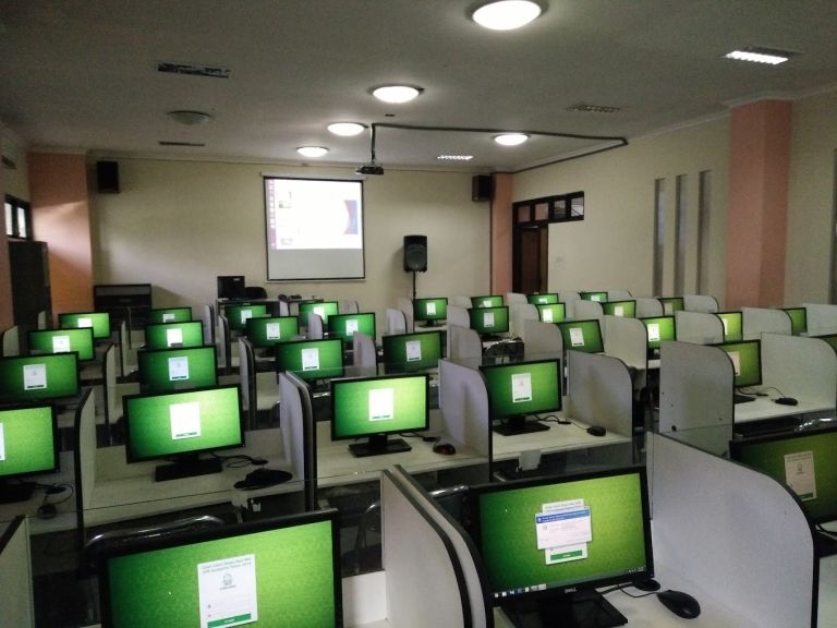 Maukuliah | Sekolah Tinggi Manajemen Informasi dan Komputer Sinar Nusantara